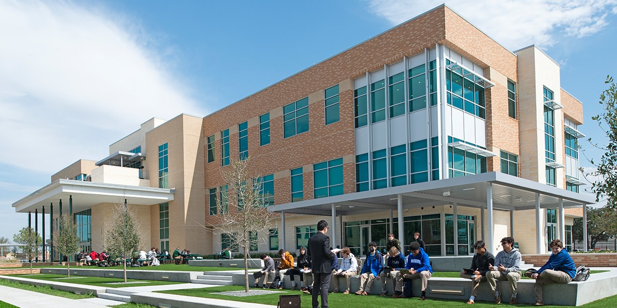 Strake Jesuit Loyola Hall — Clark Condon